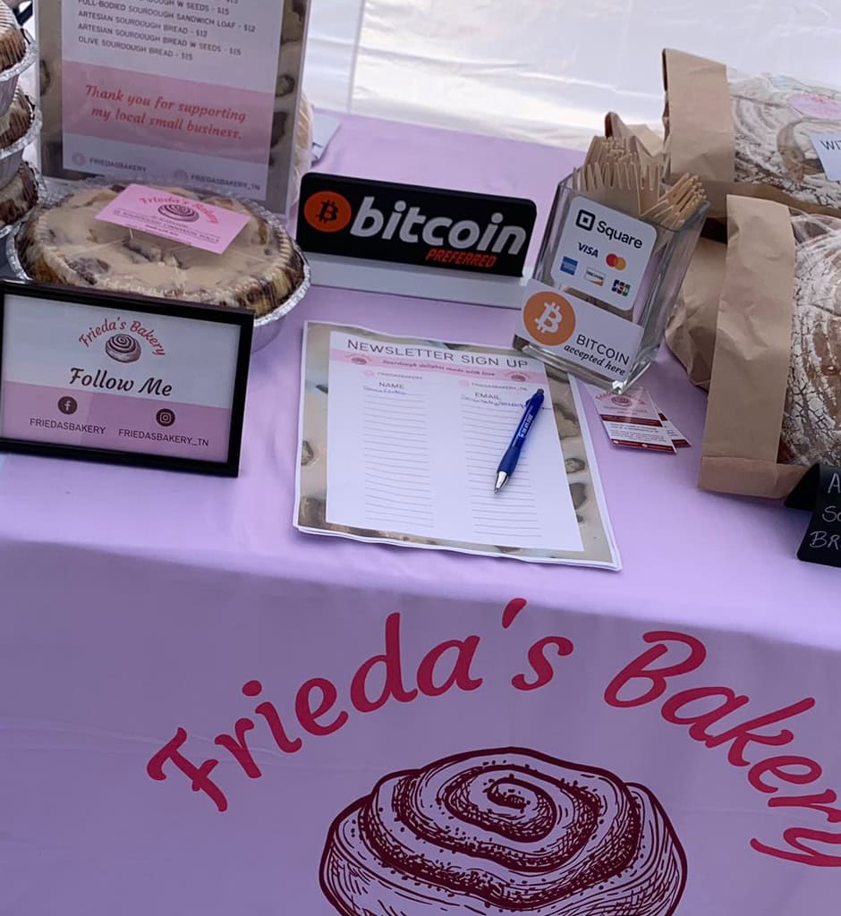 Bitcoin Preferred Sign – CryptoCloaks